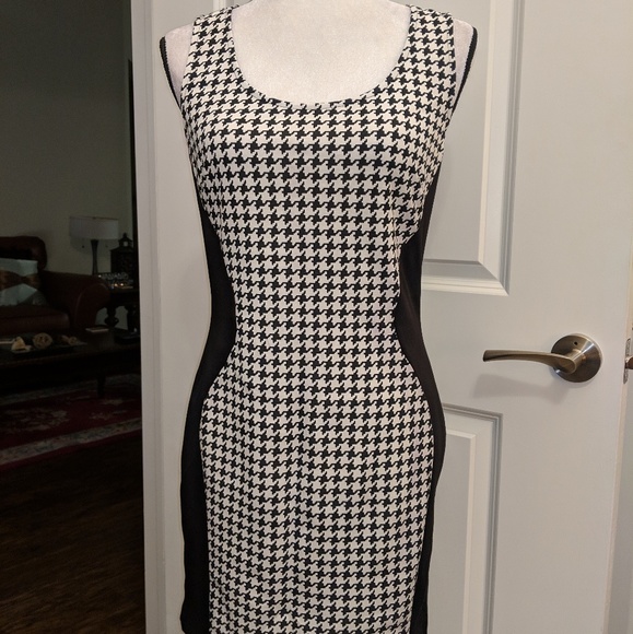 Wish | Dresses | Bodycon Houndstooth Dress Fits Like A Medium | Poshmark